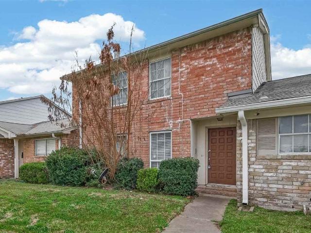3 Bedroom Home for Rent at 6375 S Briar Bayou Dr, Houston, TX 77072 Alief