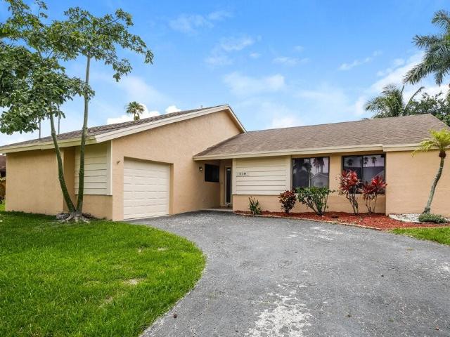 3 Bedroom Home for Rent at 640 Sw 95th Ter, Pembroke Pines, FL 33025 Lakeside South