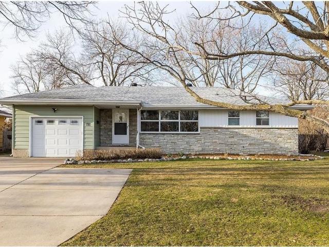 3 Bedroom Home for Rent at 6418 37th Ave N, Crystal, MN 55427 Brownwood