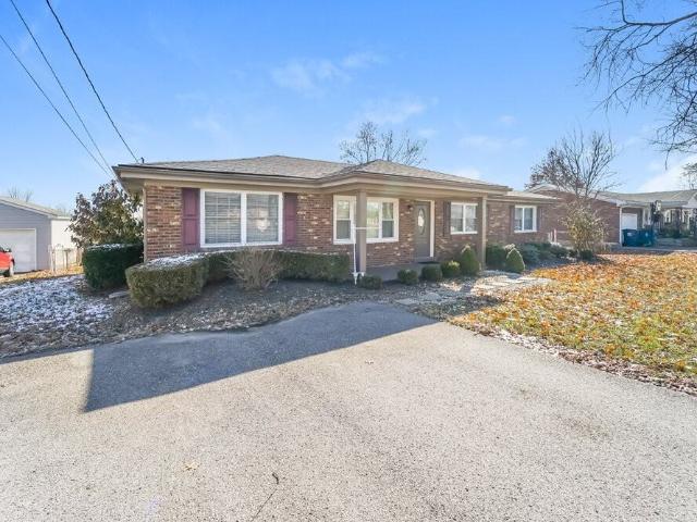 3 Bedroom Home for Rent at 6506 Missionary Ridge Dr, Pewee Valley, KY 40056 Pewee Valley