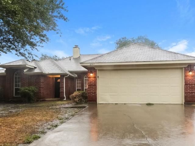 3 Bedroom Home for Rent at 6507 Stetter Dr, Arlington, TX 76001