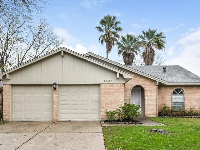 3 Bedroom Home for Rent at 6527 La Violetta Dr, Mission Bend, TX 77083 Mission Bend North