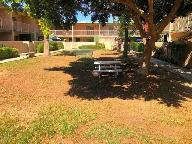 3 Bedroom Home for Rent at 6565 N 19th Ave #58, Phoenix, AZ 85015