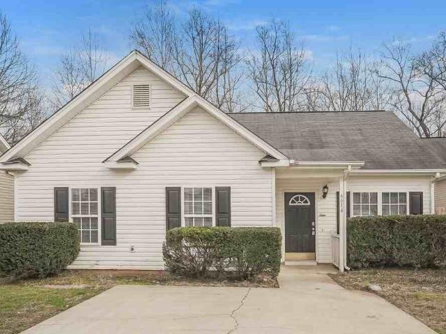 3 Bedroom Home for Rent at 6614 Hampton Way Dr, Charlotte, NC 28213 Hidden Valley