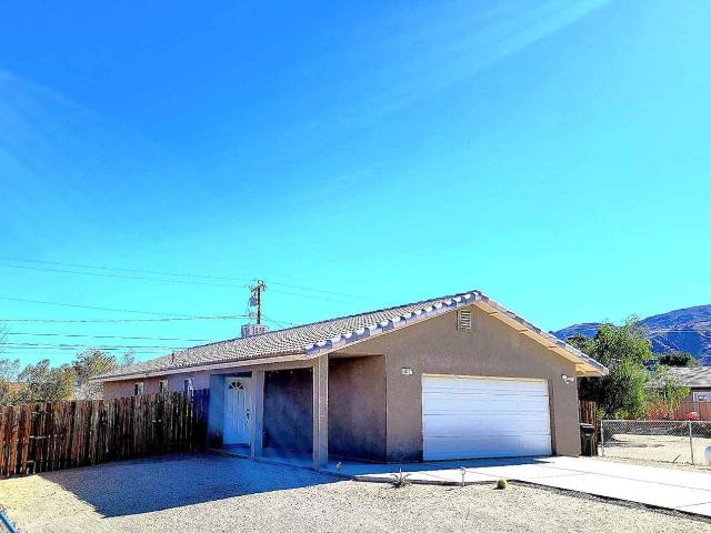 3 Bedroom Home for Rent at 6627 Cahuilla Ave, Twentynine Palms, CA 92277