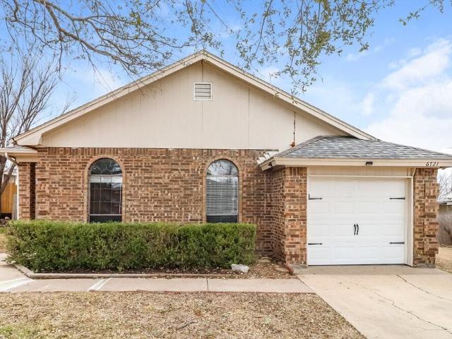 3 Bedroom Home for Rent at 6721 Rhea Ridge Dr, Fort Worth, TX 76135 Jenkins Heights crest Ridge