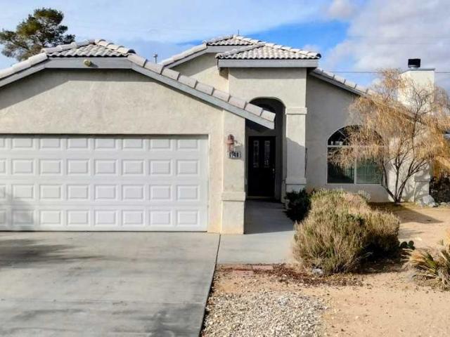 3 Bedroom Home for Rent at 6748 Quail Spring Ave, Twentynine Palms, CA 92277