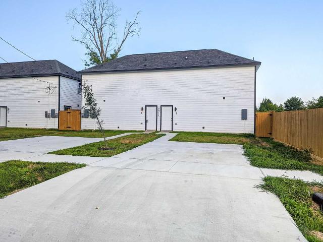 3 Bedroom Home for Rent at 6811 Glass St #B, Houston, TX 77016 Trinity Houston Gardens