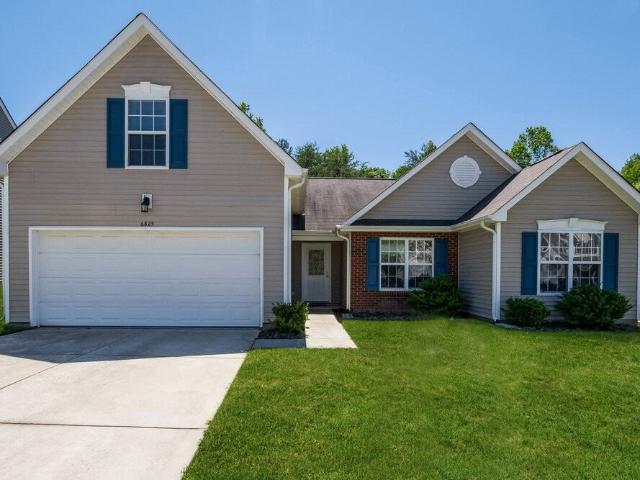 3 Bedroom Home for Rent at 6825 Goldenwillow Dr, Charlotte, NC 28215 Silverwood