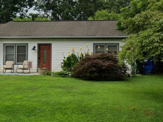 3 Bedroom Home for Rent at 6 Ashwood Dr, Asheville, NC 28803 Oakley