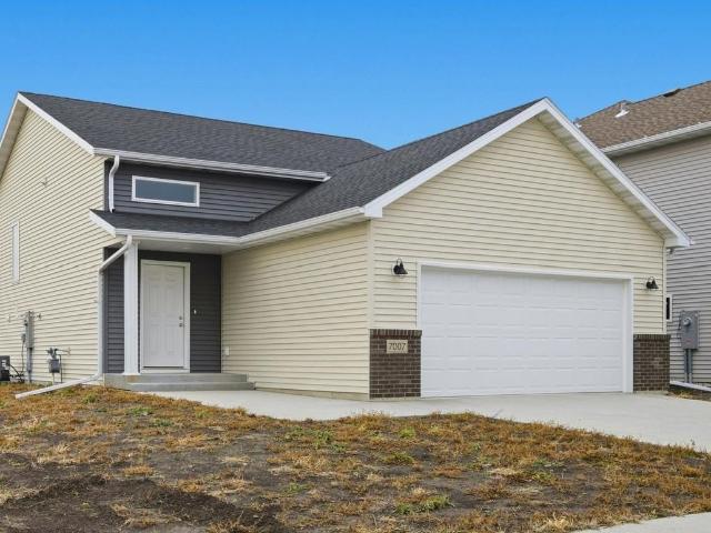 3 Bedroom Home for Rent at 7007 Benji Ln, Horace, ND 58047
