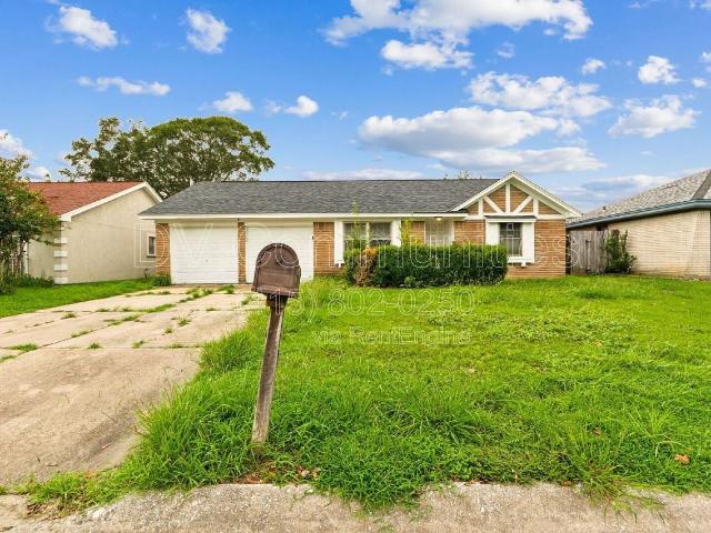 3 Bedroom Home for Rent at 700 Meadowglen Dr, Baytown, TX 77521