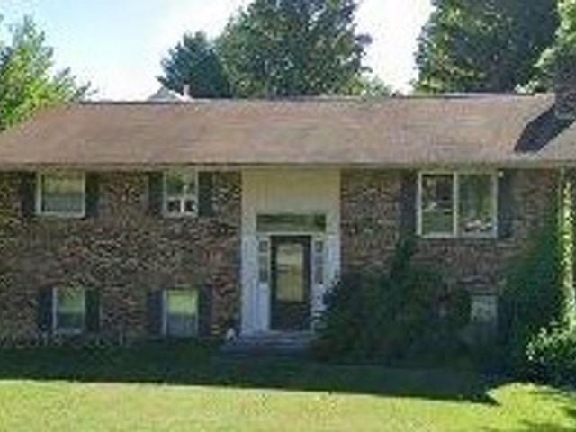 3 Bedroom Home for Rent at 706 Mcbryde Dr, Blacksburg, VA 24060 McBryde