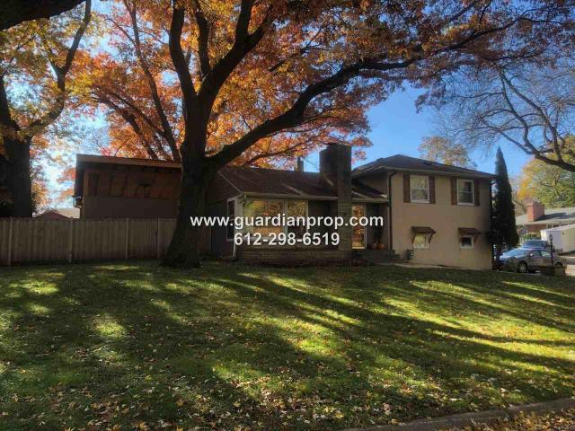 3 Bedroom Home for Rent at 706 Roma Ave, Roseville, MN 55113 Roseville
