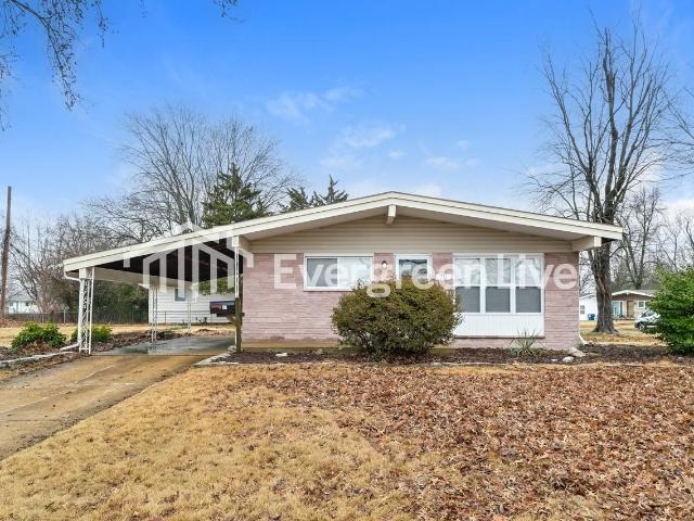 3 Bedroom Home for Rent at 70 Francisca Dr, Florissant, MO 63031