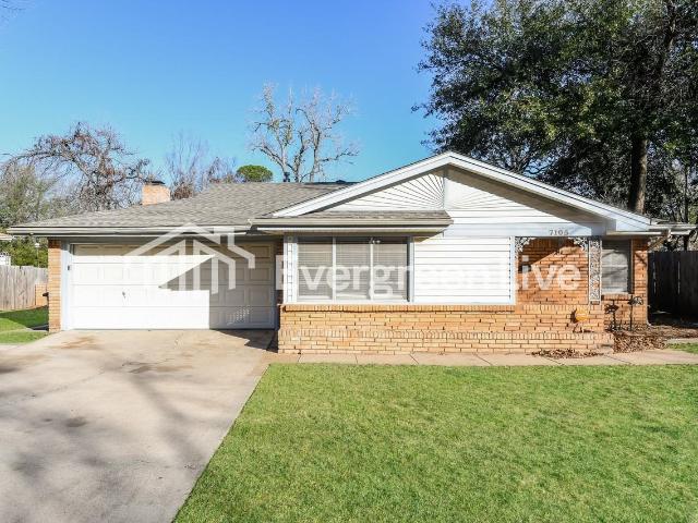 3 Bedroom Home for Rent at 7105 Robinhood Ln, Fort Worth, TX 76112 Handley