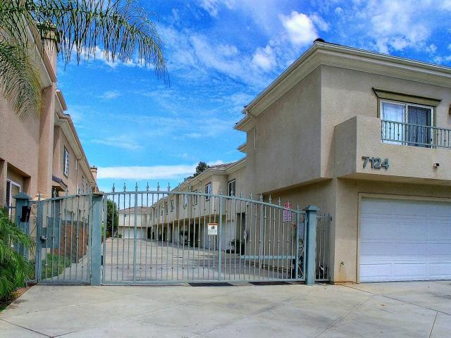3 Bedroom Home for Rent at 7124 Farralone Avenue, Los Angeles, CA 91303 Canoga Park