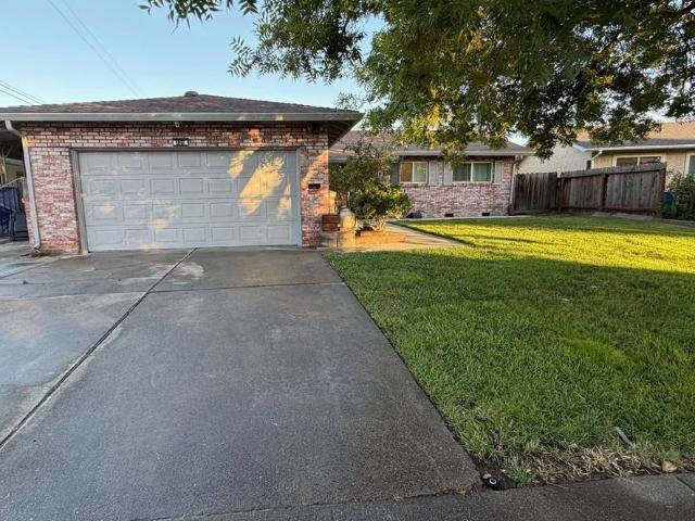 3 Bedroom Home for Rent at 720 Merrywood Ln #1, Lincoln Village, CA 95207 Lakeview