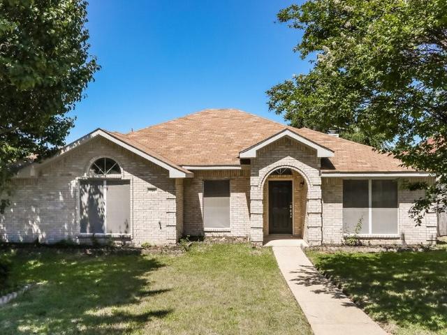 3 Bedroom Home for Rent at 721 S Highland Dr, Cedar Hill, TX 75104