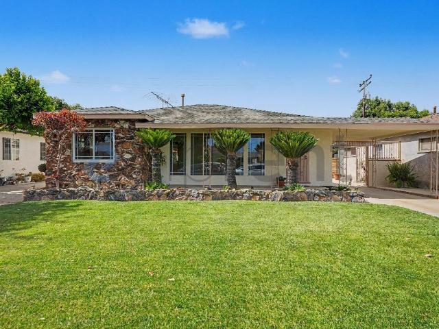 3 Bedroom Home for Rent at 7343 Cloverlawn Dr, South Gate, CA 90280 South Gate