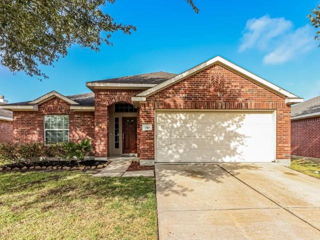 3 Bedroom Home for Rent at 7510 Braeberry Ct, Richmond, TX 77407