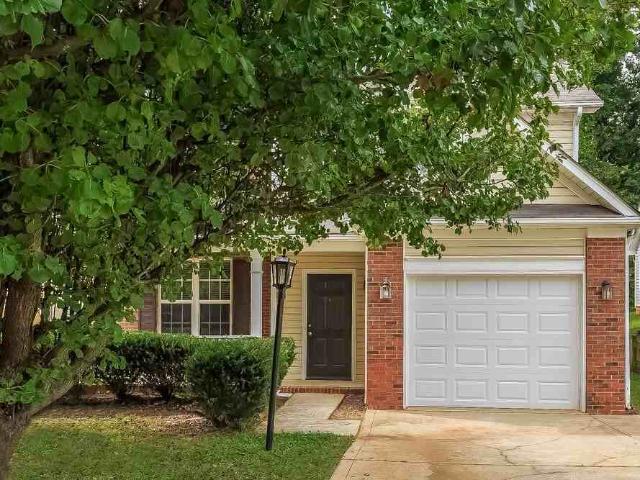 3 Bedroom Home for Rent at 7526 Fallow Ln, Charlotte, NC 28273 Olde Whitehall