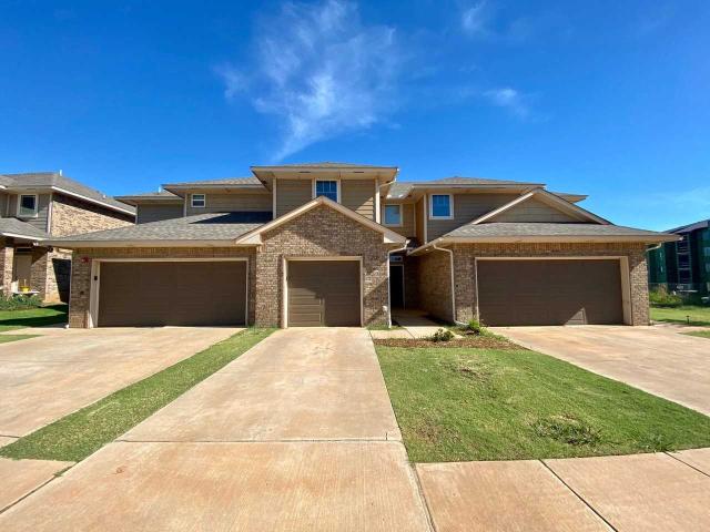 3 Bedroom Home for Rent at 757 Sw 14th St, Moore, OK 73160