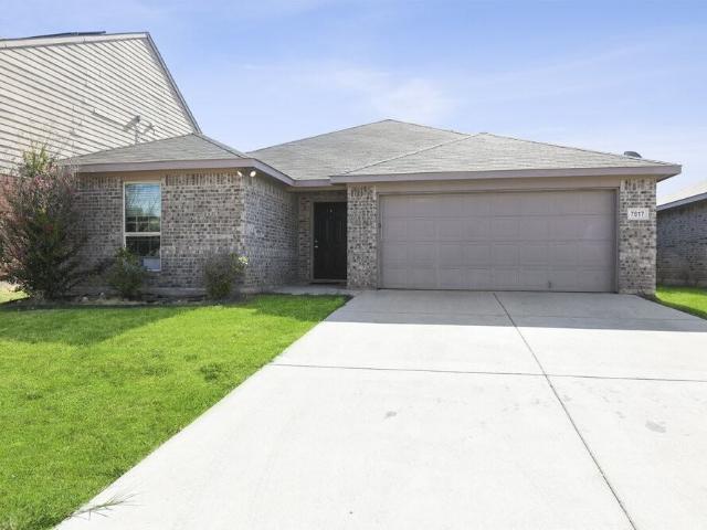 3 Bedroom Home for Rent at 7617 Hollow Forest Dr, Fort Worth, TX 76123