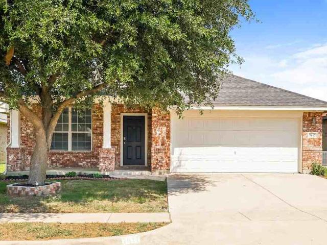 3 Bedroom Home for Rent at 7617 Rainbow Creek Dr, Fort Worth, TX 76123