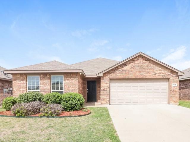 3 Bedroom Home for Rent at 7648 Hollow Point Dr, Fort Worth, TX 76123