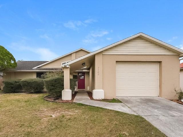 3 Bedroom Home for Rent at 7700 Vienna Ln, Jasmine Estates, FL 34668 Regency Park