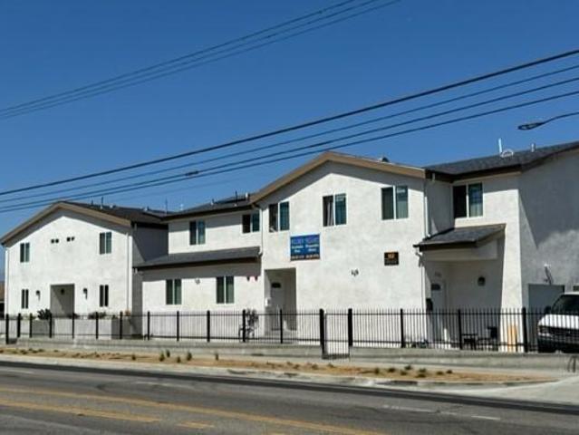 3 Bedroom Home for Rent at 7712 South Hoover Street, Los Angeles, CA 90044