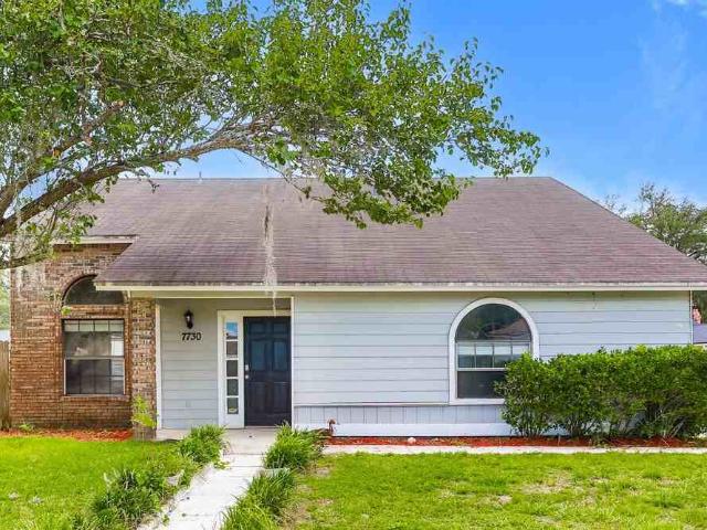 3 Bedroom Home for Rent at 7730 Allspice Cir W, Jacksonville, FL 32244 McGirts Creek