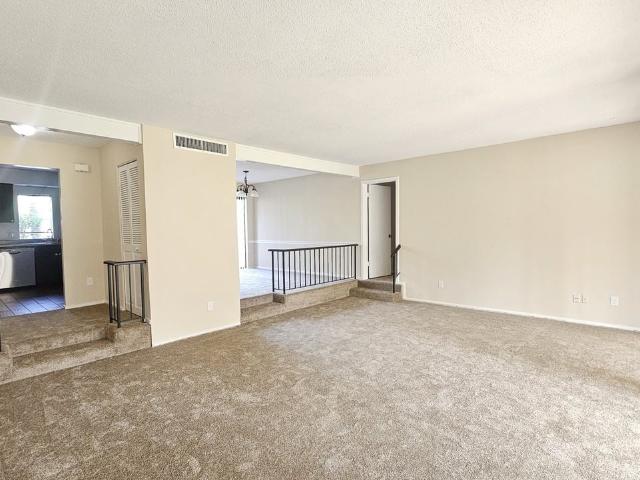 3 Bedroom Home for Rent at 7767 Las Palmas Way #D, Jacksonville, FL 32256 Baymeadows