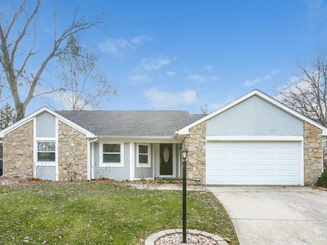 3 Bedroom Home for Rent at 7809 Hampton Pl, Fishers, IN 46038 Sunblest Farms