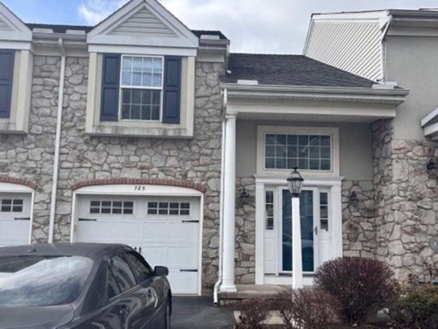 3 Bedroom Home for Rent at 785 Oak Leaf Ln, Harrisburg, PA 17111