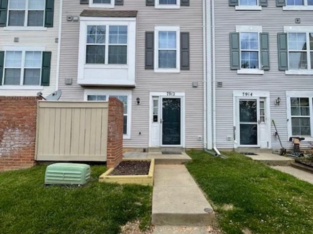 3 Bedroom Home for Rent at 7912 Otter Cove Ct, Montgomery Village, MD 20886 Montgomery Village