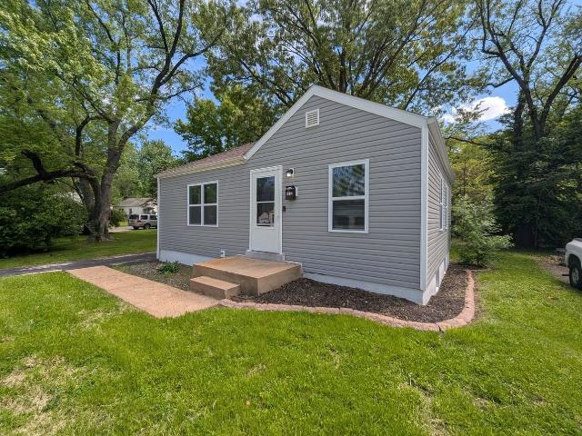 3 Bedroom Home for Rent at 8000 Aline Ave, Berkeley, MO 63134 Berkeley