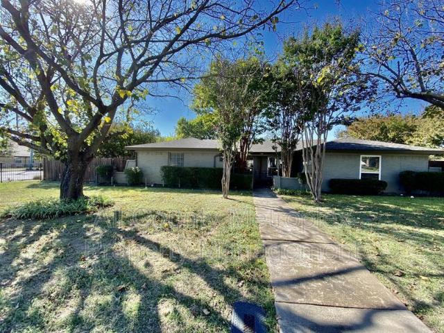 3 Bedroom Home for Rent at 801 Irwin Dr #A, Hurst, TX 76053