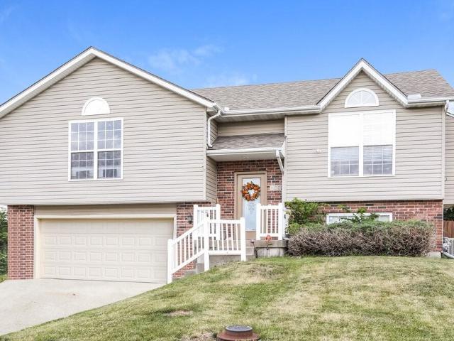 3 Bedroom Home for Rent at 802 Derby St, Raymore, MO 64083