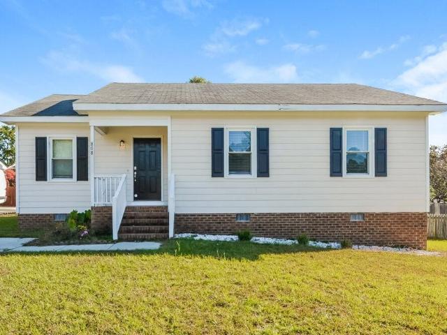 3 Bedroom Home for Rent at 808 Hepplewhite Ct, Fuquay Varina, NC 27526