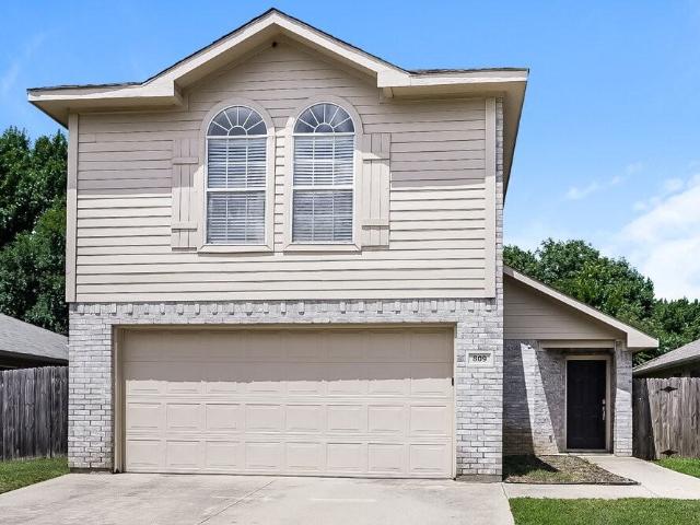 3 Bedroom Home for Rent at 809 Pace Dr, Denton, TX 76209