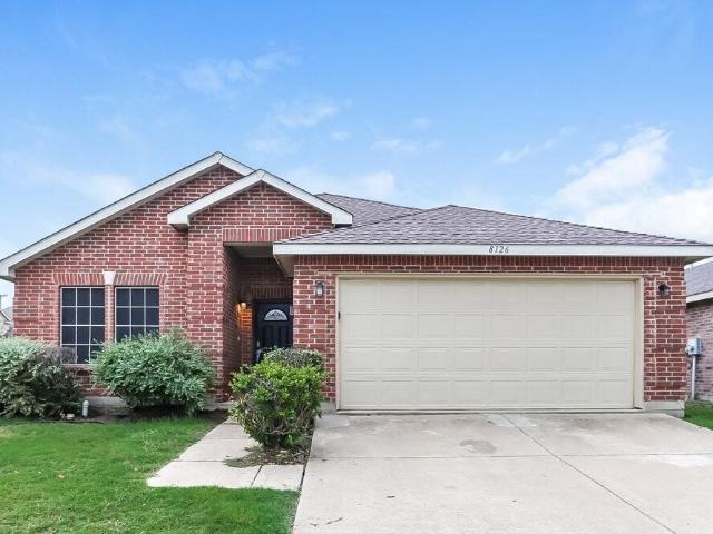 3 Bedroom Home for Rent at 8126 Stowe Springs Ln, Arlington, TX 76002 Harris Crossing