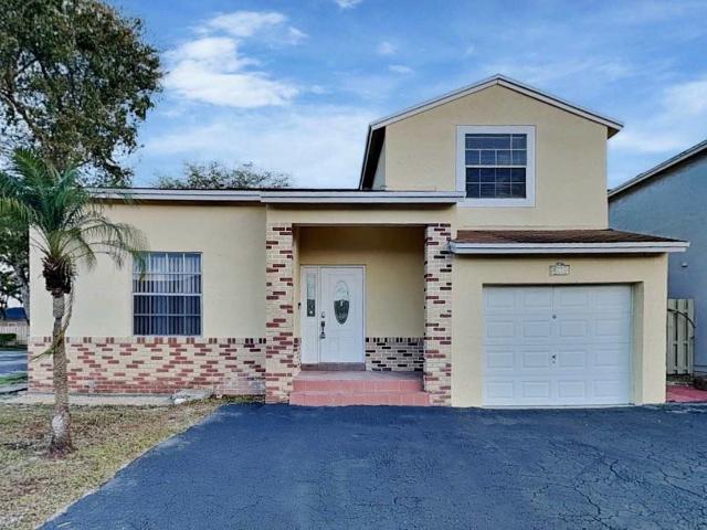 3 Bedroom Home for Rent at 8214 Nw 192nd Ter, Miami, FL 33015 Lakes Of Avalon