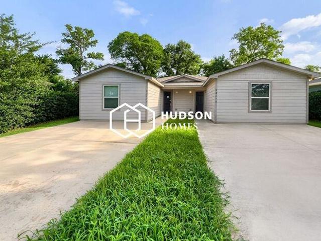 3 Bedroom Home for Rent at 8217 Carolwood Dr #A, Houston, TX 77028 East Houston