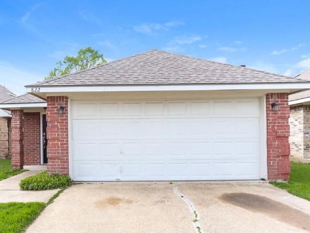 3 Bedroom Home for Rent at 822 Astaire Ave, Duncanville, TX 75137