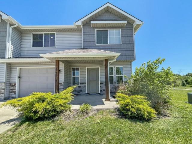 3 Bedroom Home for Rent at 8238 Sw 1st St, Blue Springs, MO 64014