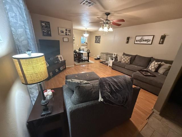3 Bedroom Home for Rent at 825 W Austin St #NA, Broken Arrow, OK 74011