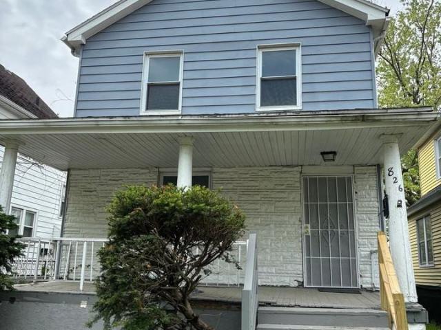 3 Bedroom Home for Rent at 826 Whitcomb Rd, Cleveland, OH 44110 South Collinwood