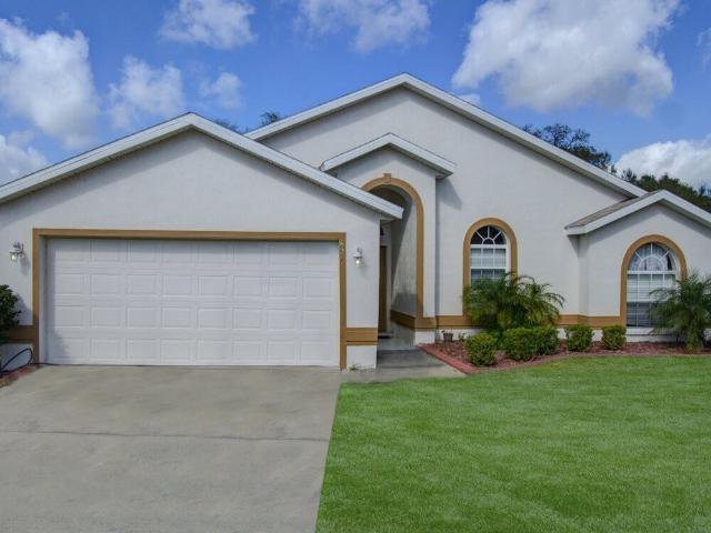 3 Bedroom Home for Rent at 827 Summer Glen Dr, Winter Haven, FL 33880